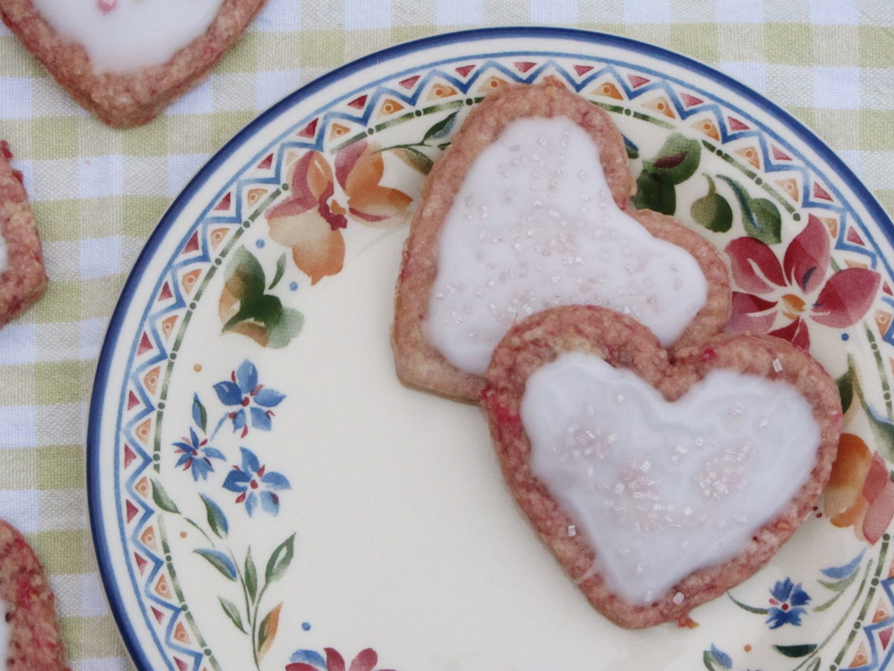 Raspberry Vanilla Heart Biscuits – Bryony's Kitchen